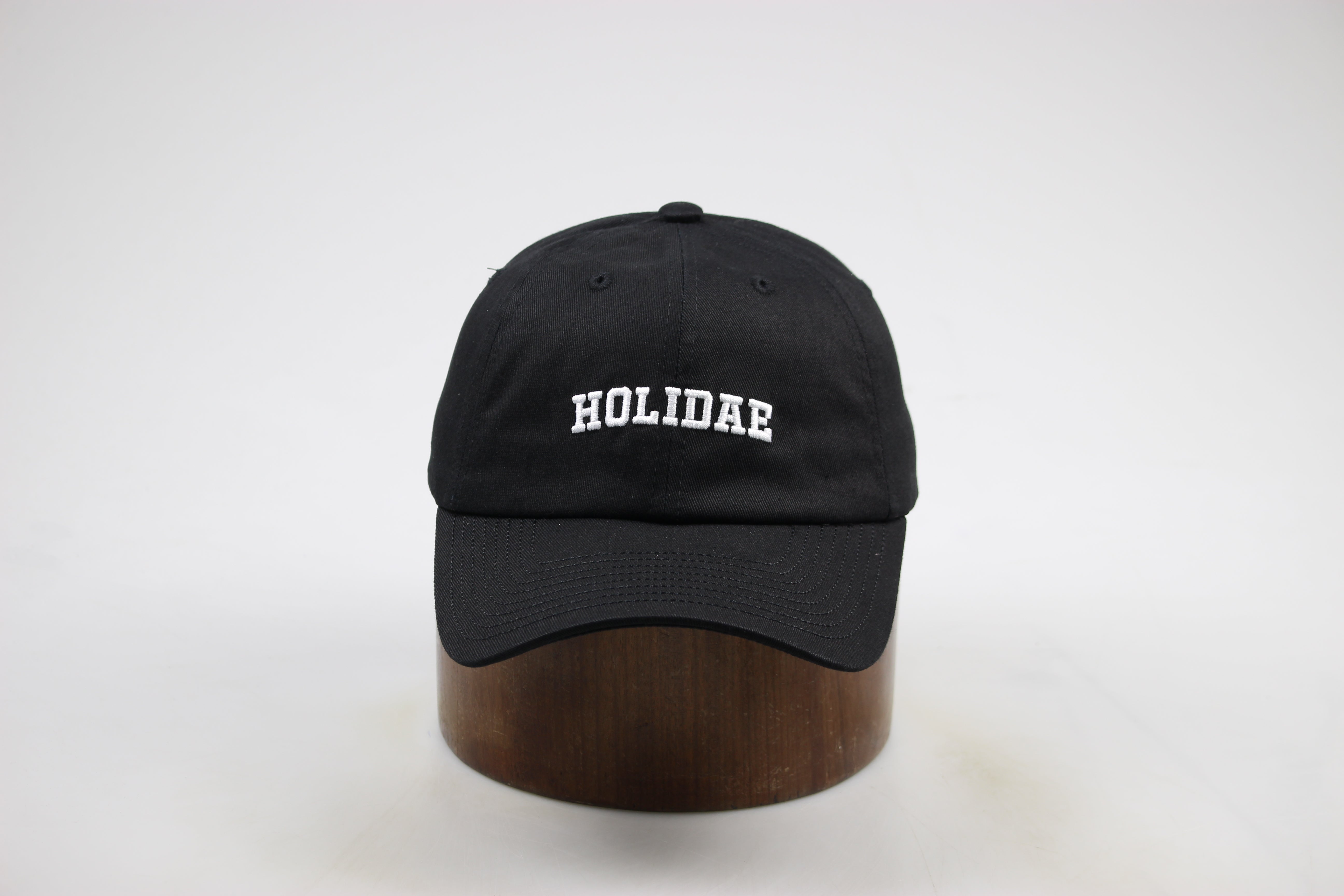 HOLIDAE HATS – Holidae